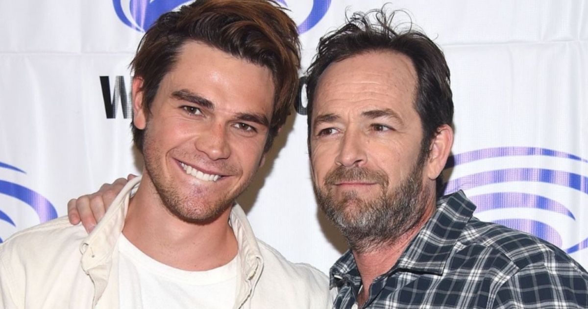 Luke Perry, le père de Archie dans Riverdale, est décédé