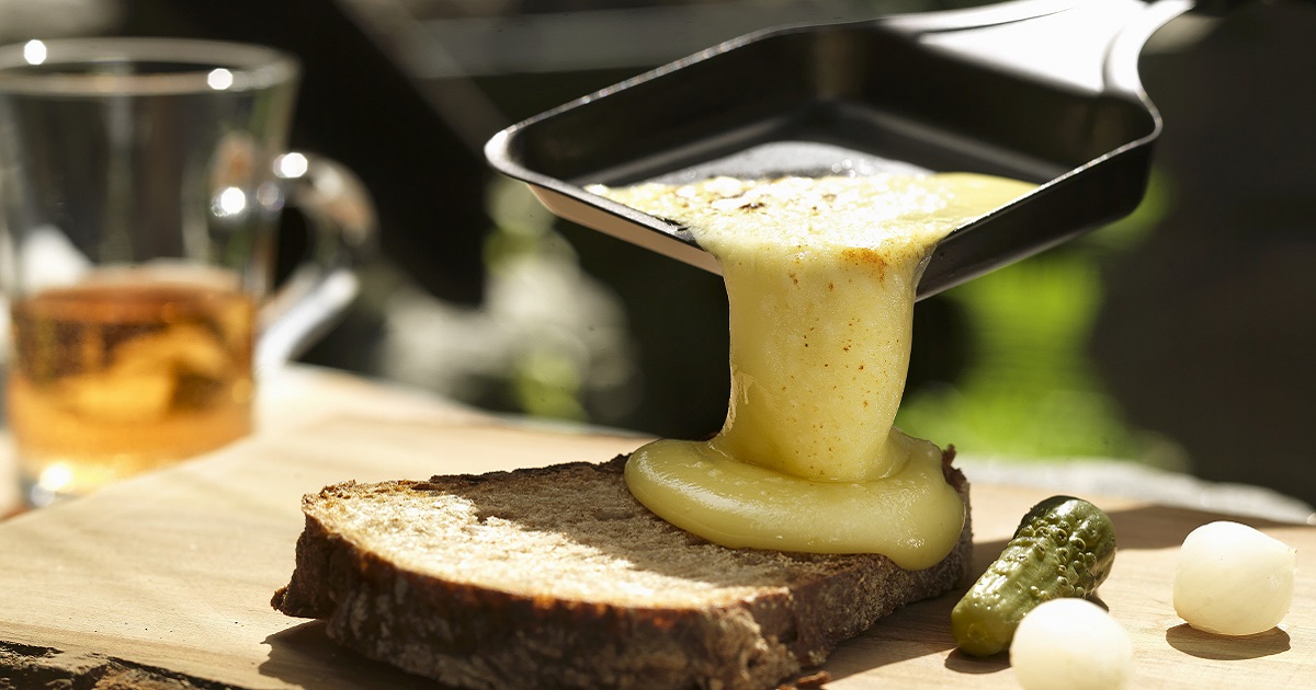 5 bonnes raisons de (déjà) prévoir une raclette