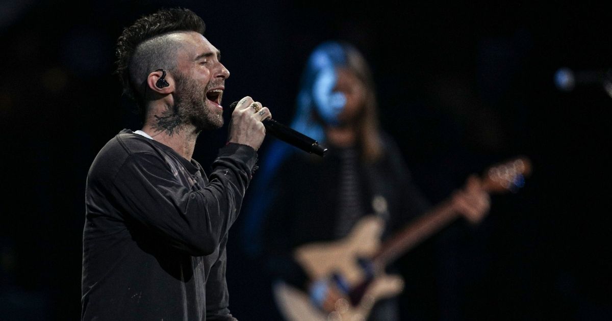 « Memories » : la chanson de Maroon 5 en hommage à leur manager