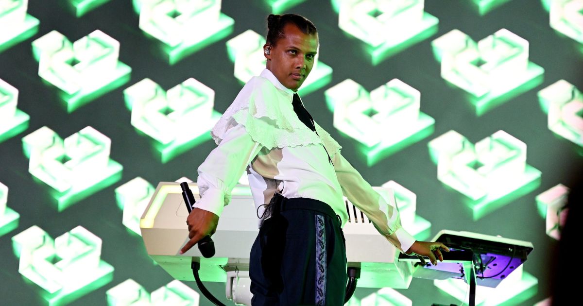 Le nouveau look de Stromae fait beaucoup parler