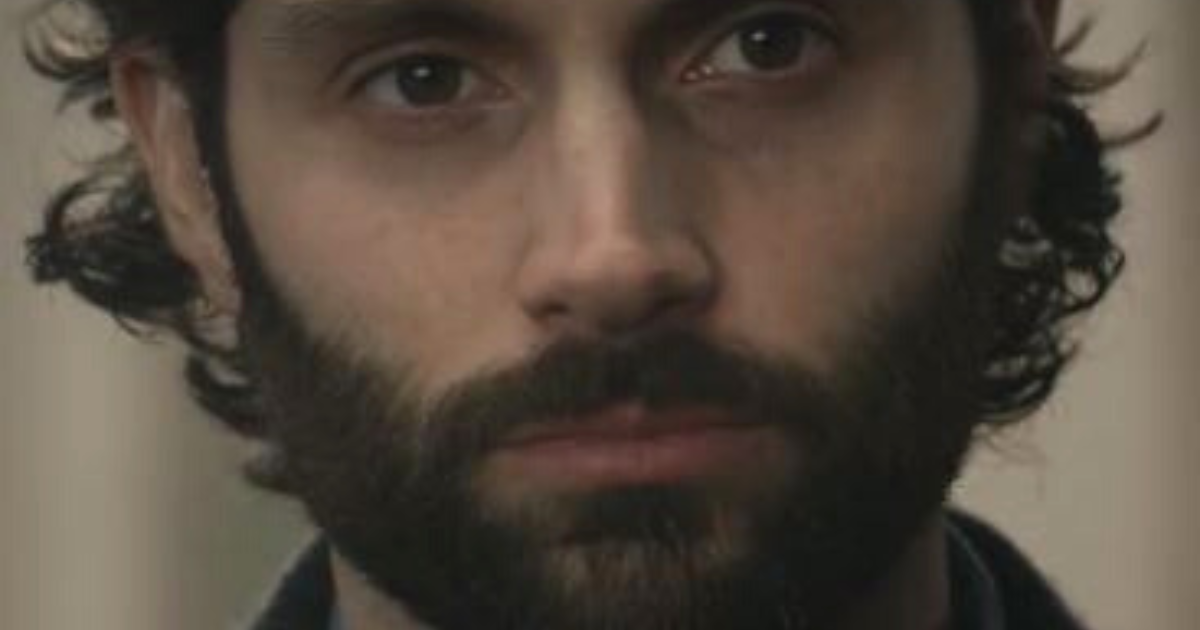 Les premières images de la 4e saison de You viennent d'être révélées