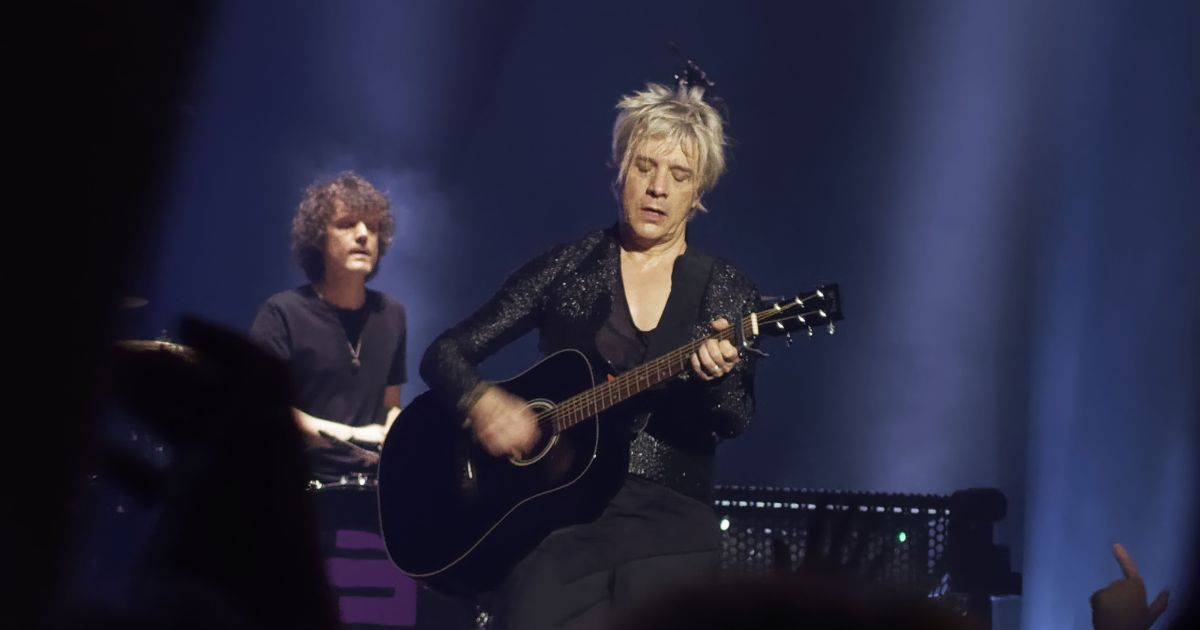 Indochine annonce une tournée des festivals en 2023