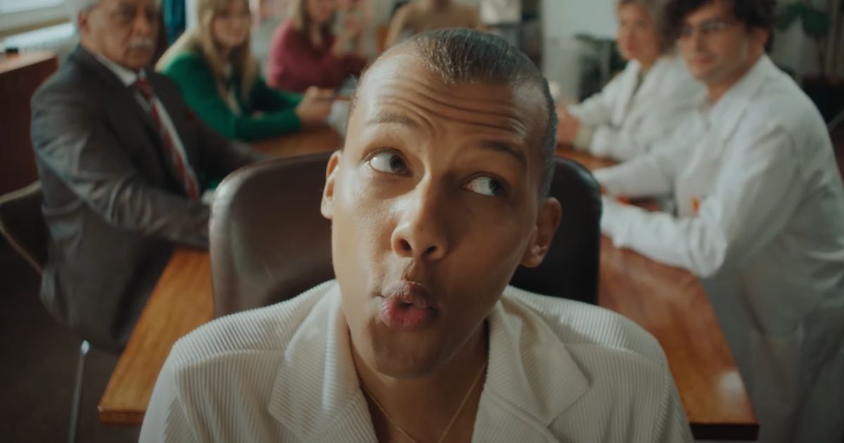 Stromae dévoile les coulisses de sa tournée « Multitude Tour