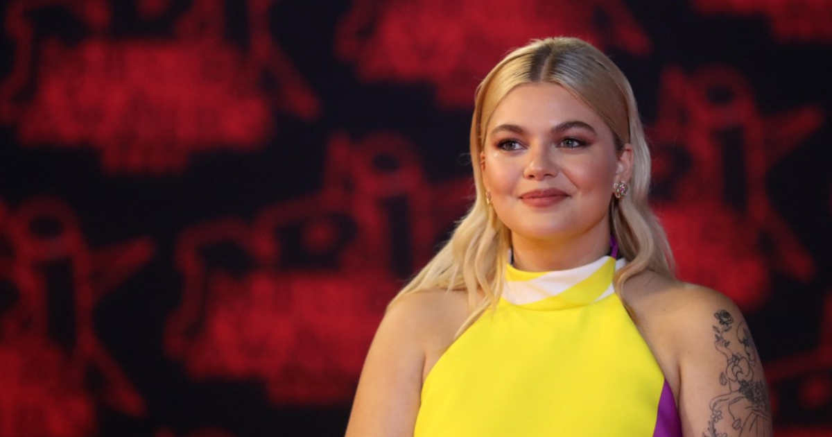 Louane veut fêter ses 10 ans de carrière avec un projet incroyable