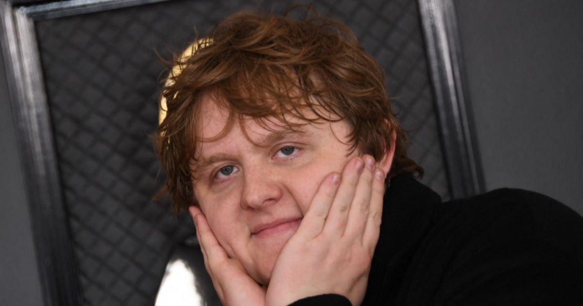 Lewis Capaldi : la promo pour son documentaire est incroyable