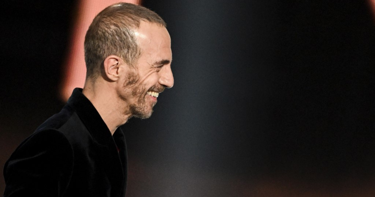 Découvrez le nouveau single de Calogero : « Par choix ou par hasard