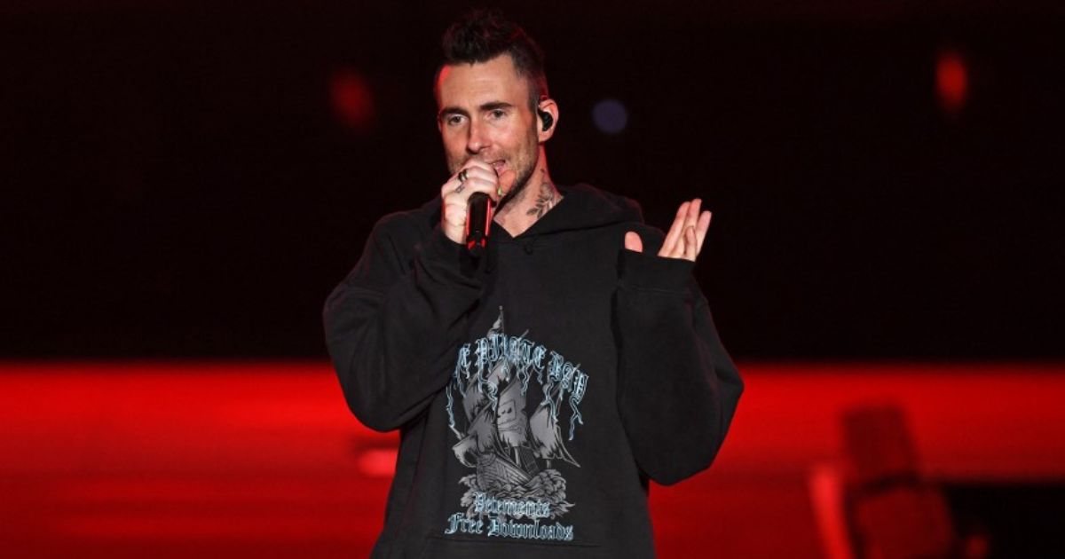 Maroon 5 annonce son retour avec un nouvel album « Love Is Like