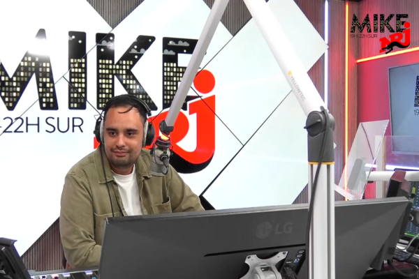 Mike reçoit l'inventeur du quoicoubeh sur NRJ