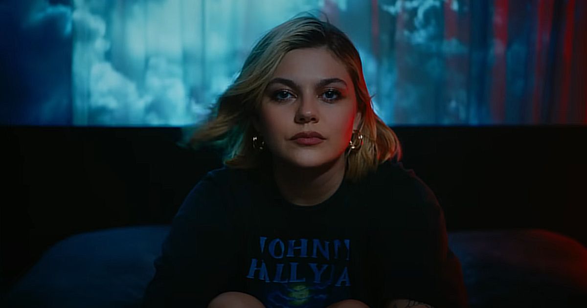 Louane se confie sur le hit qu'elle a écrit pour Kendji Girac