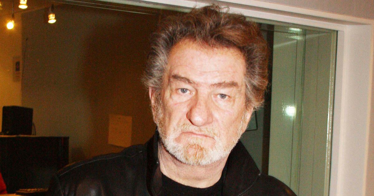 Eddy Mitchell revient sur ce qu'il a dit : il va remonter sur scène