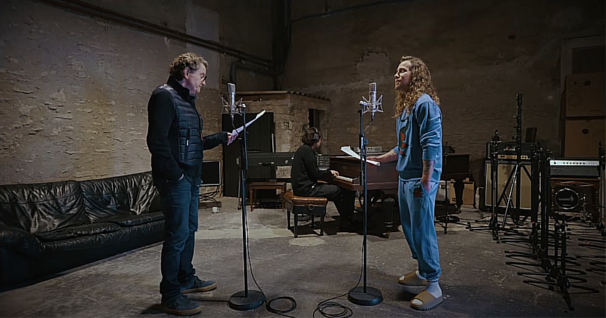 Julien Doré dévoile le clip de « Un homme heureux » avec Francis Cabrel