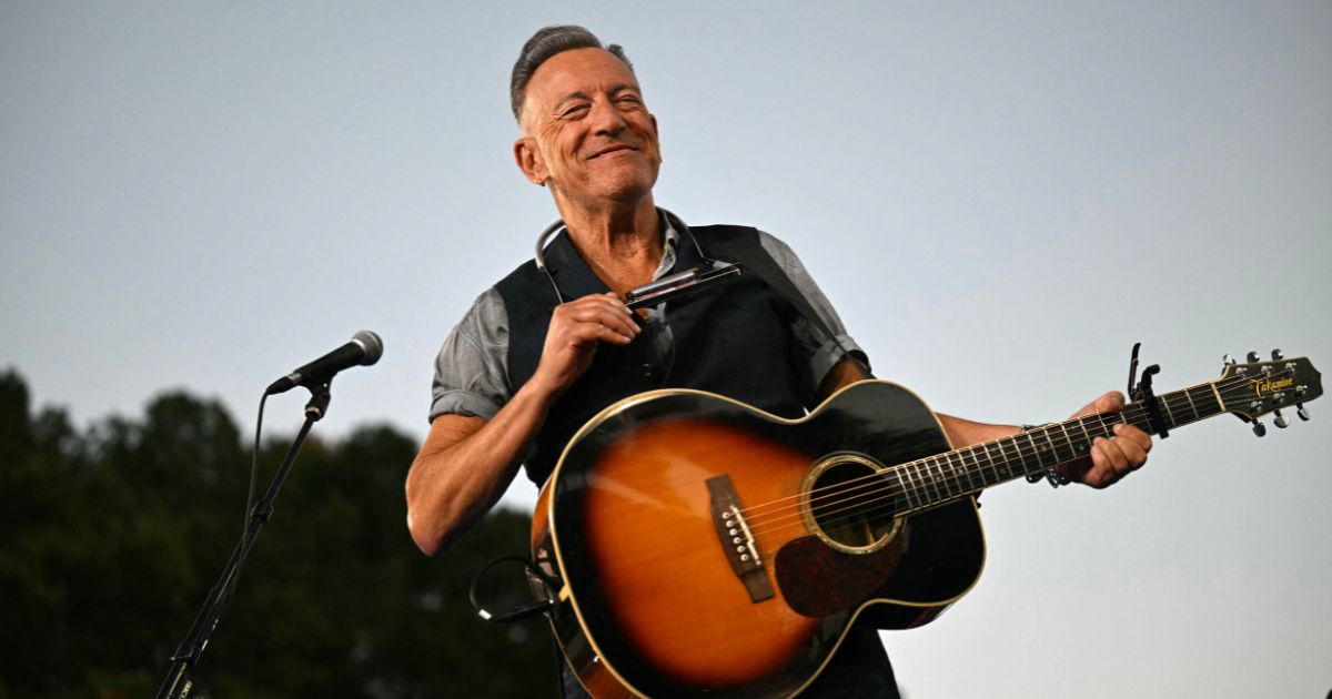 Bruce Springsteen : un inédit de « Streets of Philadelphia » dévoilé