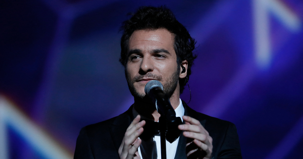 Amir, un chanteur au cœur tendre