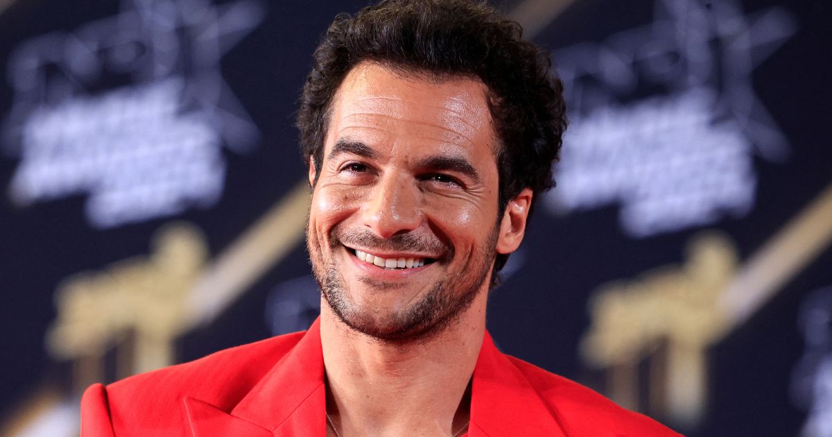Amir, une réédition de son dernier album et une tournée