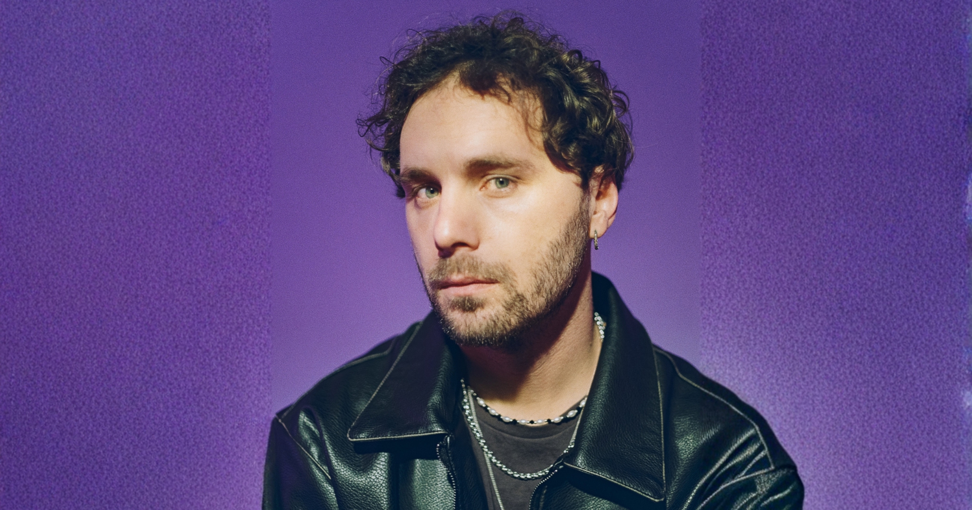 Qui est Léon, nommé Révélation belge de l’année aux NRJ Music Awards